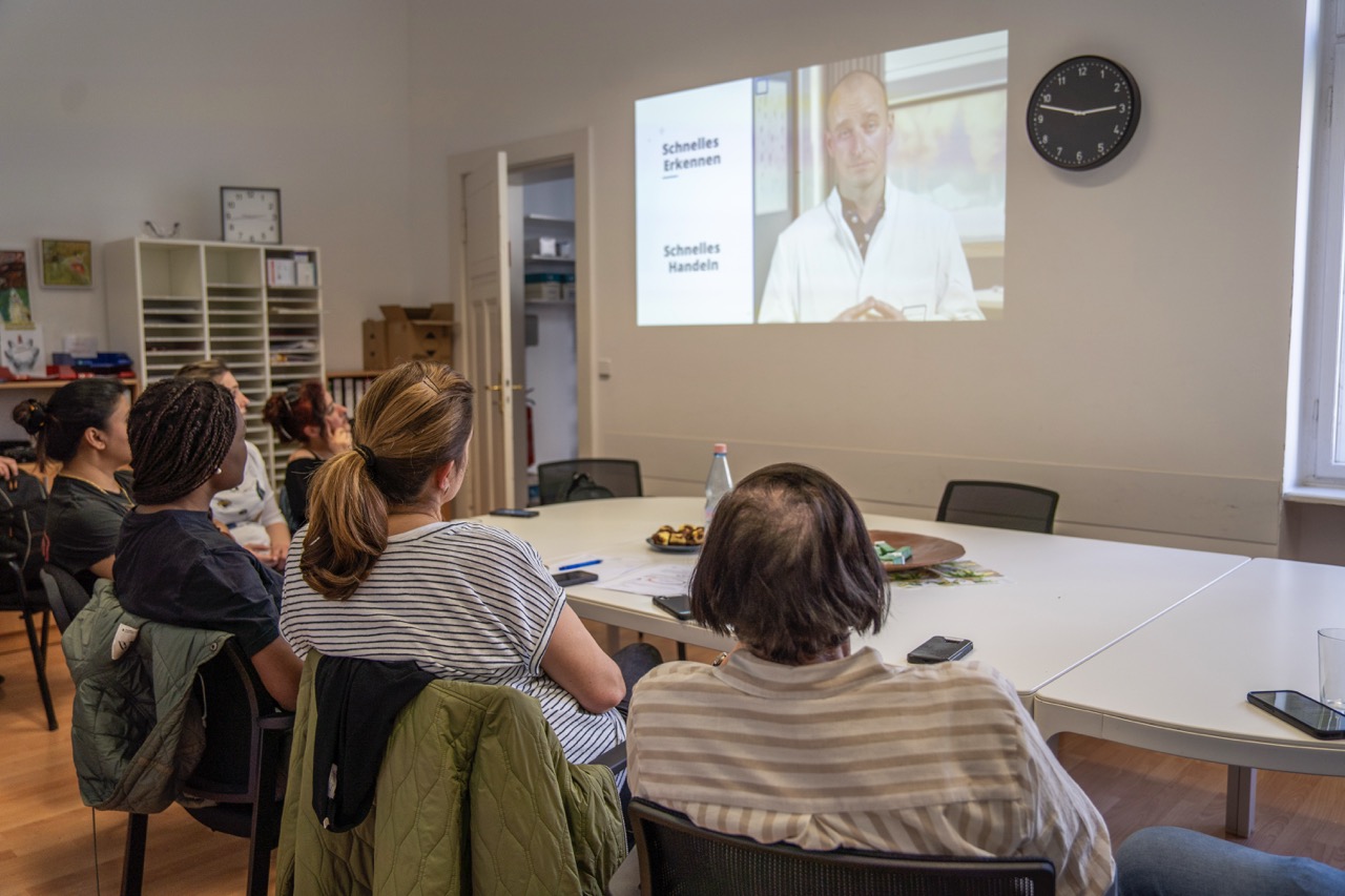 Hauskrankenpflege Annette Huth - Hauskrankenpflege Annette Huth